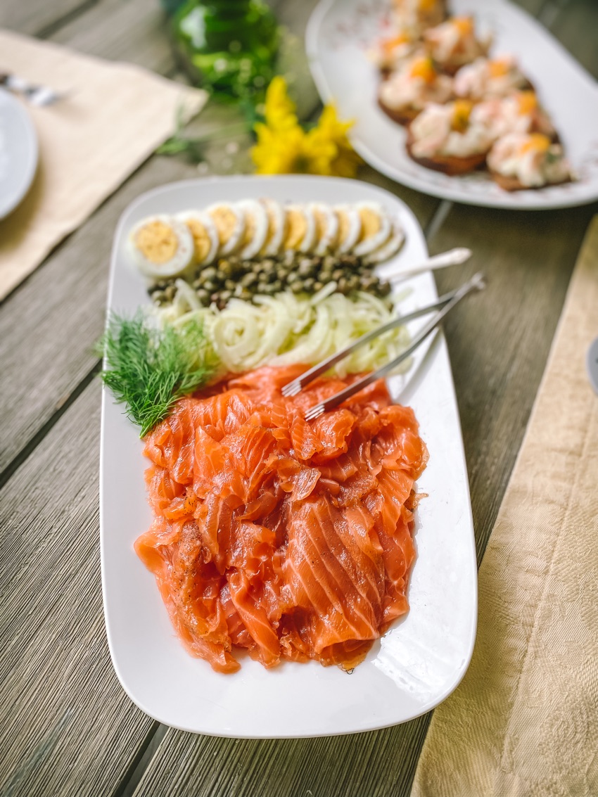 Aquavit Cured Gravlax with Caraway, Fennel and Juniper. - Norr Table